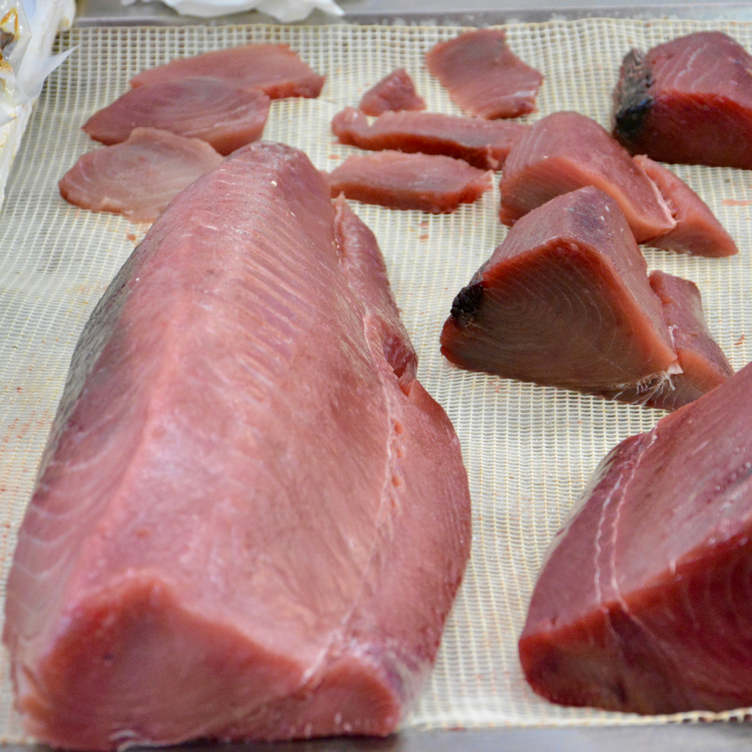 Tuna Belly (~1kg) – Fisherscart Seafood Store
